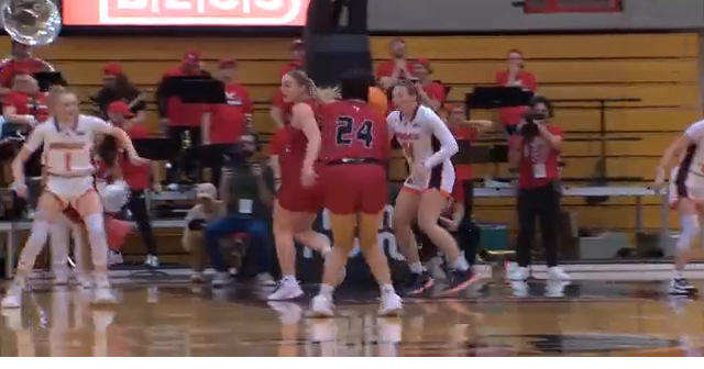 HIGHLIGHTS: EWU Women win 9 straight, continue historic run with 22 ...
