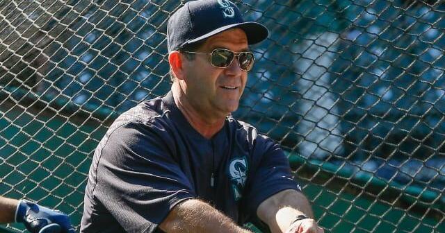 Seattle Mariners name Hall of Famer Edgar Martinez as hitting coach for ...