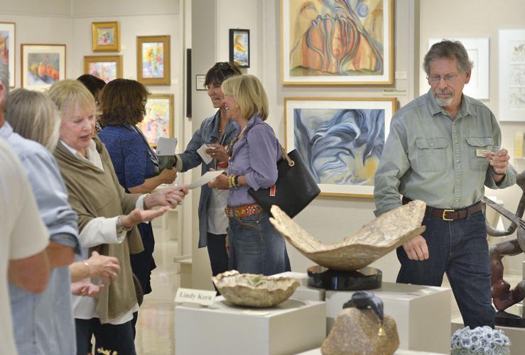 Art lovers ‘crawl’ through Los Olivos galleries | Local news | syvnews.com