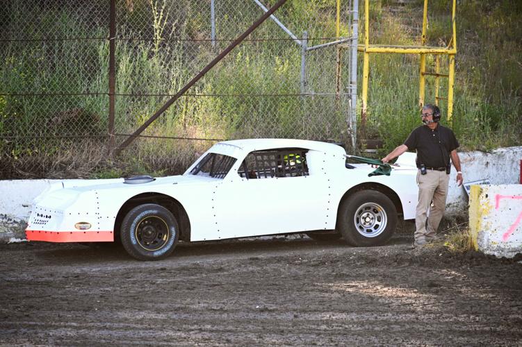 Drivers hit the track at the Santa Maria Speedway for practice session ...