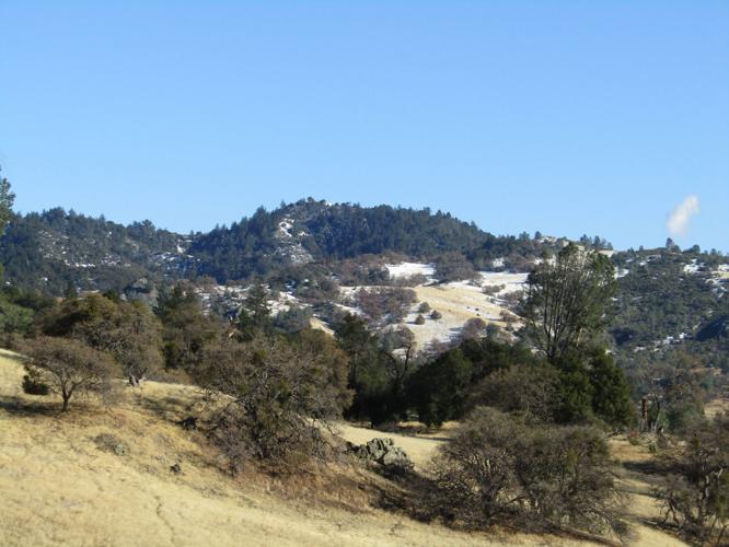 Holiday snowfall blankets Santa Barbara County mountains | Local news ...