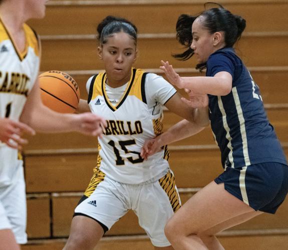 Santa Maria girls basketball team nets first playoff win since 2001 ...