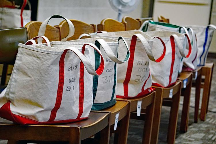 Lompoc Library staying connected to community by offering online ...