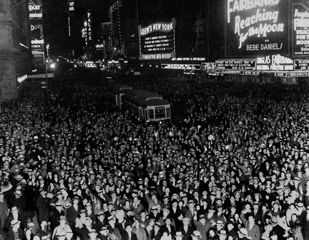 A look back at historical photos of New Year's Eve in Times Square ...