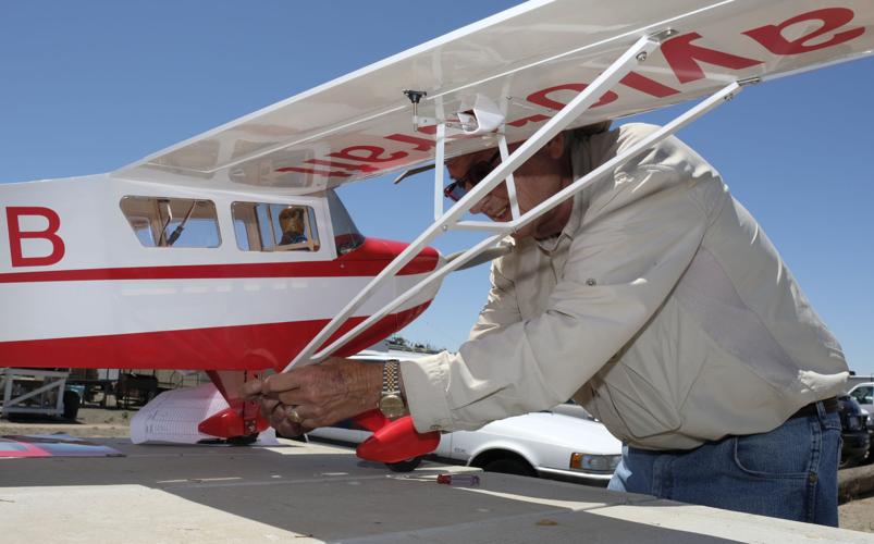 Giant model planes flying this weekend over Santa Maria from Elks ...