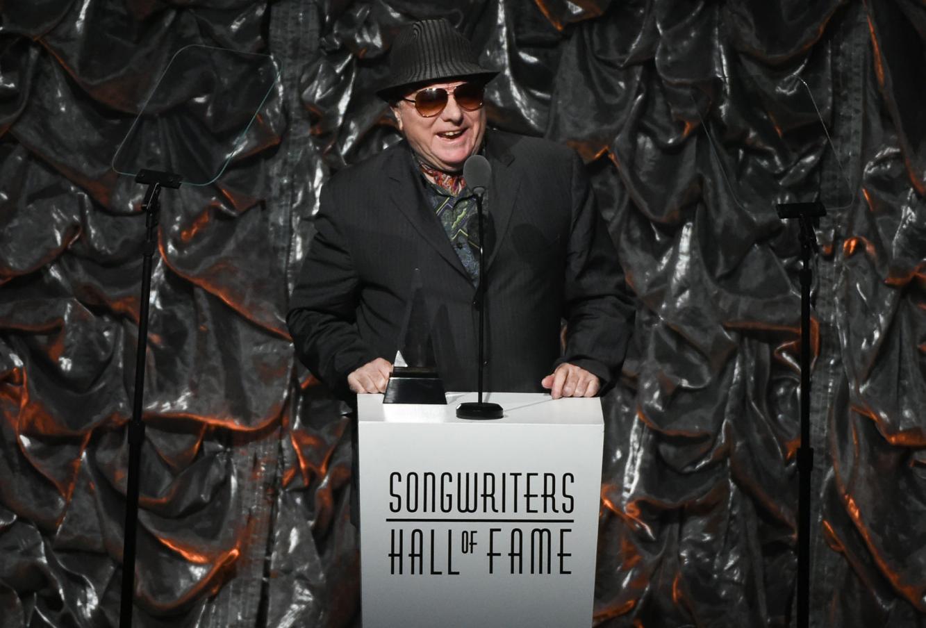 21 celebrities who have been knighted | Entertainment | syvnews.com