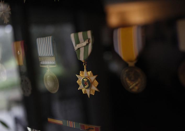 Veteran penned book to show counterview of war | Local news | syvnews.com