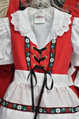 Elna's Solvang dress shop celebrating 75 years with same name ...