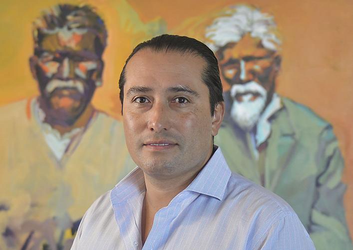 Tribal leader plays to win: Kenneth Kahn, of the Santa Ynez Band of ...