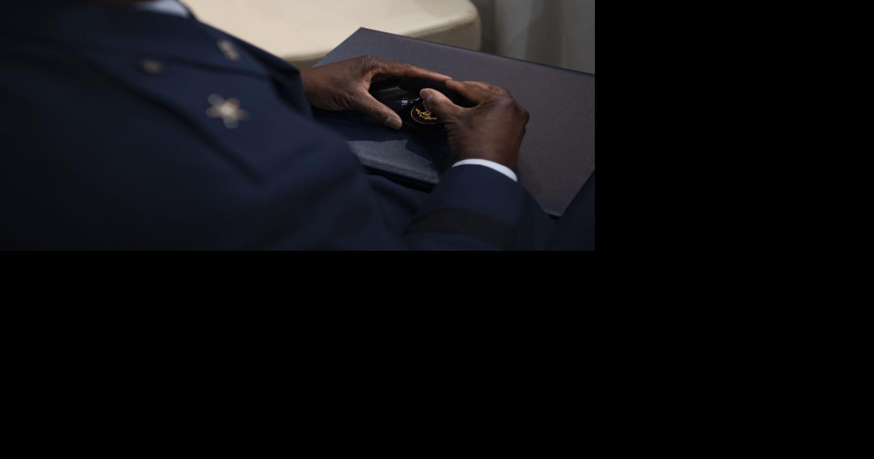 Brigadier General Adams receives the President’s Volunteer Lifetime ...