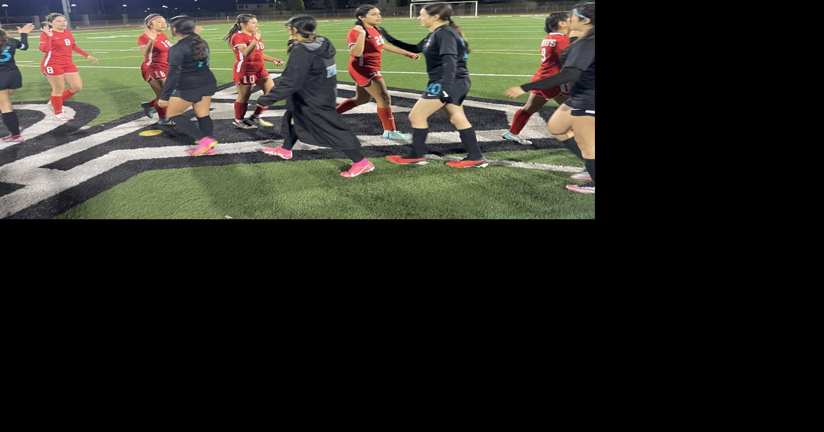 PV's Jules Hernandez is Ocean League girls soccer co-MVP | High School ...