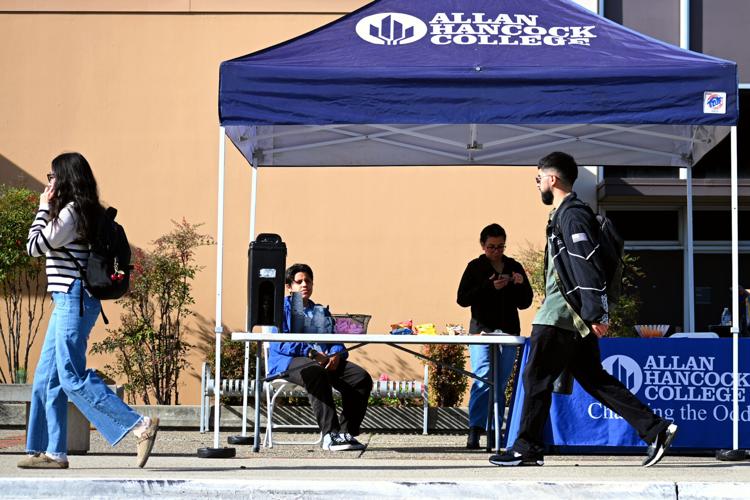 Spring semester begins at Allan Hancock College with busy first day on ...