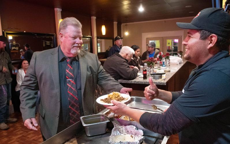 Lompoc mayor Osborne holds slight lead over challenger Mosby in early ...
