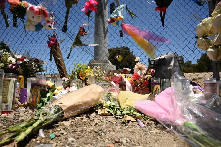 Santa Maria crash site a scene of music, tears as friends remember five ...