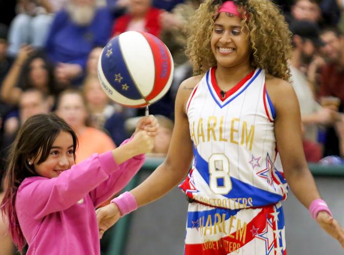 Harlem Globetrotters entertain fans during their 100 Year Tour at Cal ...