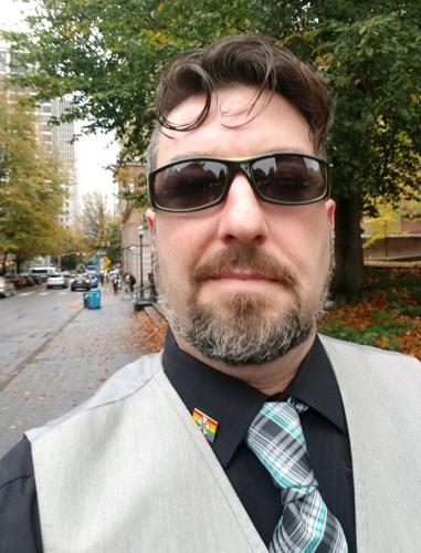 Former local resident maintains roots in theater | Local News ...