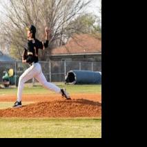 Hulbert Riders roughed up by Warner 10-0 | Sports | tahlequahdailypress.com