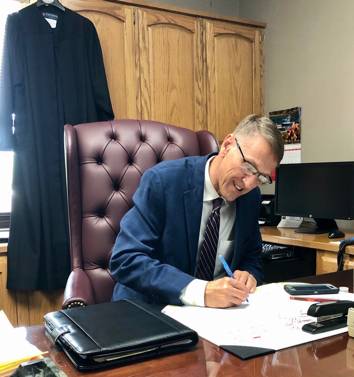 Former DA sworn in as special judge | News | tahlequahdailypress.com