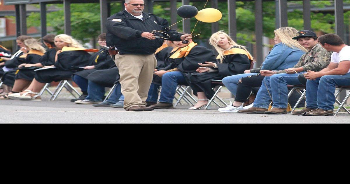 RIDER SENIOR PRIDE: Town of Hulbert turns out to celebrate graduating ...