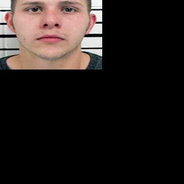 Police make arrest after foot pursuit | News | tahlequahdailypress.com