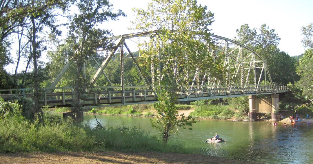 Combs Bridge steeped in history of area | News | tahlequahdailypress.com