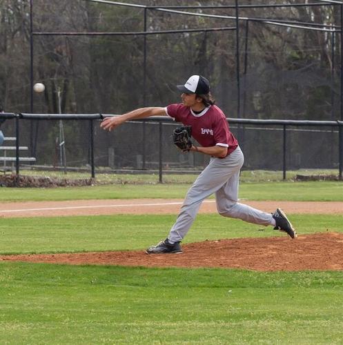 Sequoyah's bats come alive in 8-0 win over Oaks | Sports ...