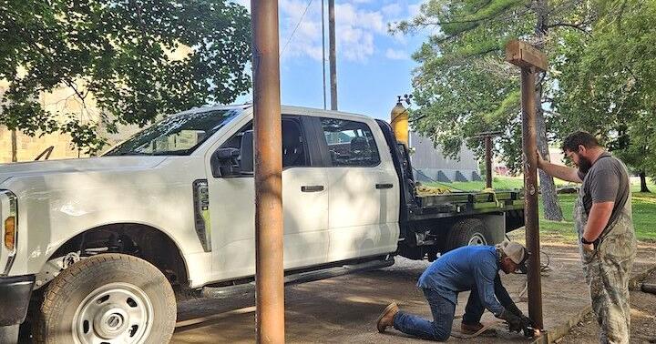POLITICAL ROUNDUP: Homelessness solutions elusive; city razes pavilion ...
