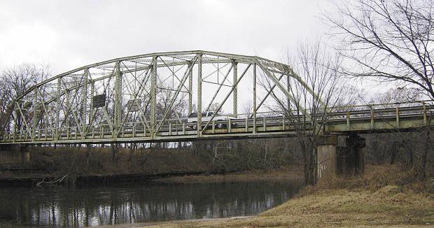 Combs Bridge to come down | | tahlequahdailypress.com