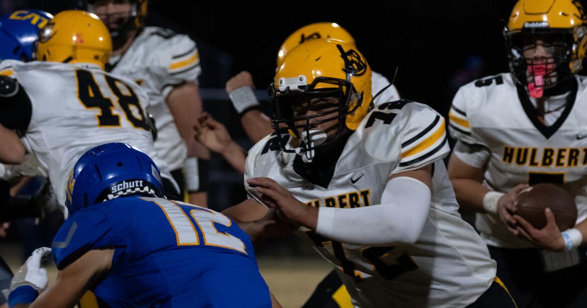 BRIGHT FUTURE: Riders football finishes season on high note with win ...