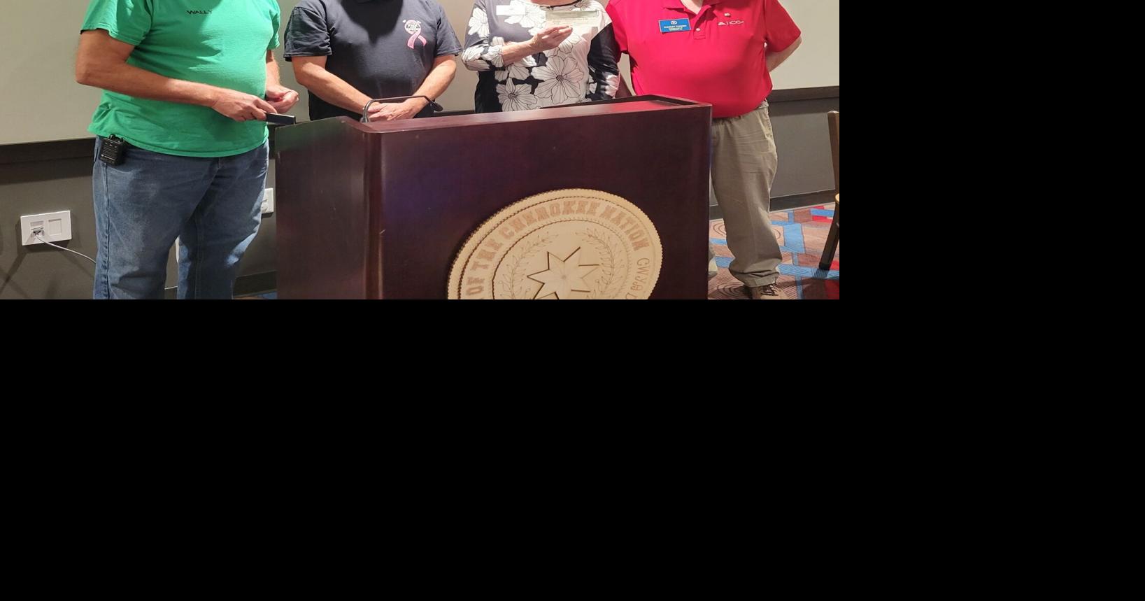 CCFFA presents check to Kiwanis Club | News | tahlequahdailypress.com