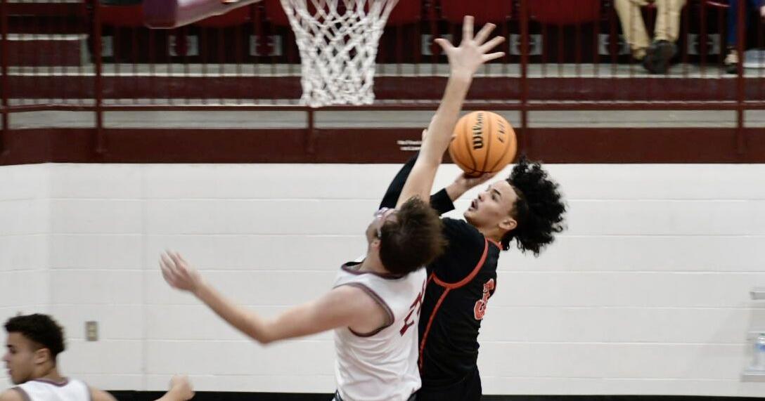 Cougars take 13 point win over Spiro | Sports | tahlequahdailypress.com
