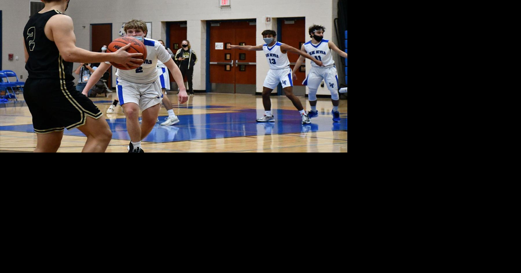 Blue Devils Return From Quarantine Lose Tight Contest Vs Corunna
