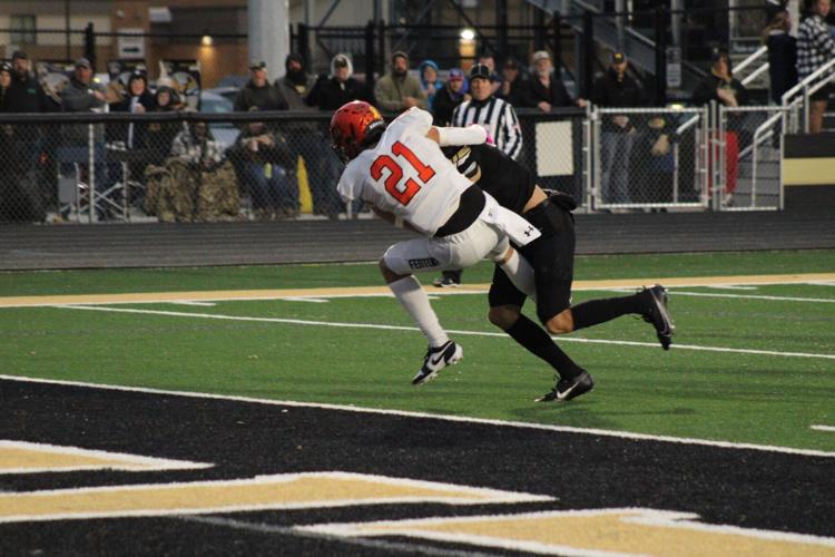 Tigers Struggle In Metro Title Game Vs Corunna 57 7 Sports Coverage