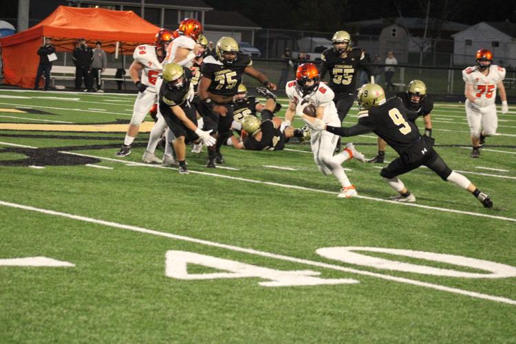 Tigers Struggle In Metro Title Game Vs Corunna 57 7 Sports Coverage