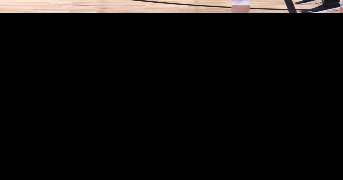 Linden Volleyball Sweeps Flushing Sports Coverage For Fenton Linden