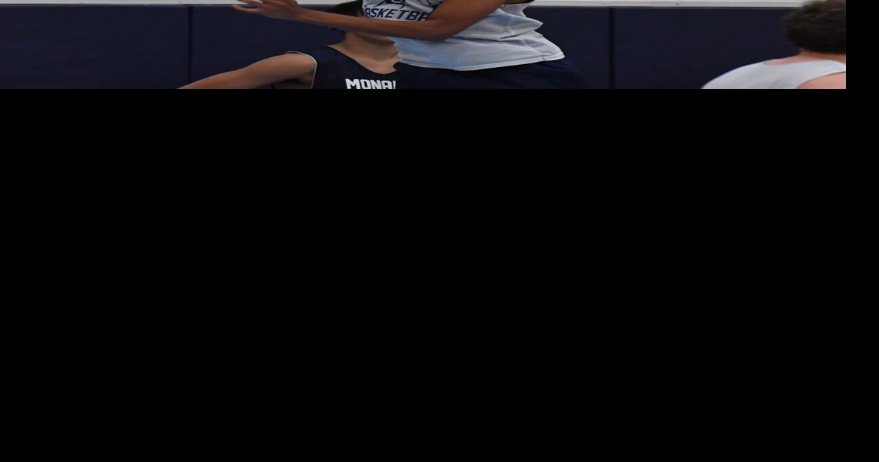 Mark Morris boys basketball Jadyn Jenkins.JPG