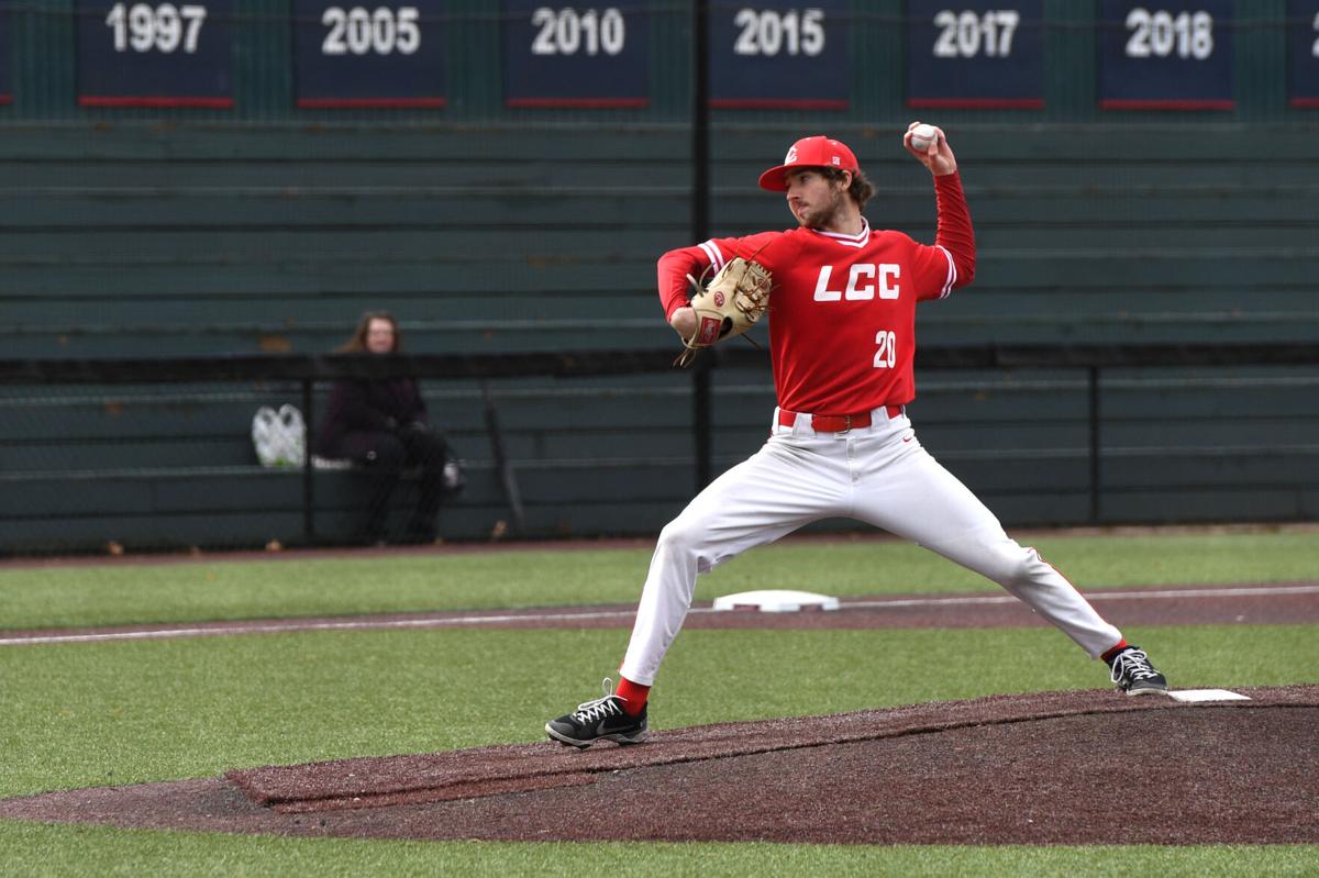 NWAC Baseball: Lower Columbia splits double-header with Everett