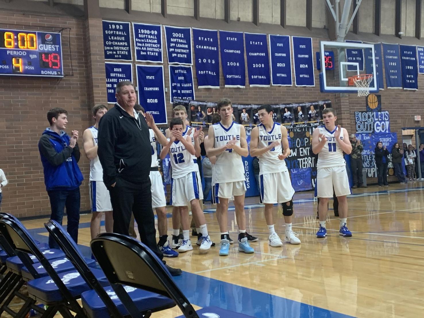 Toutle Lake claims 500th win for coach Eric Swanson