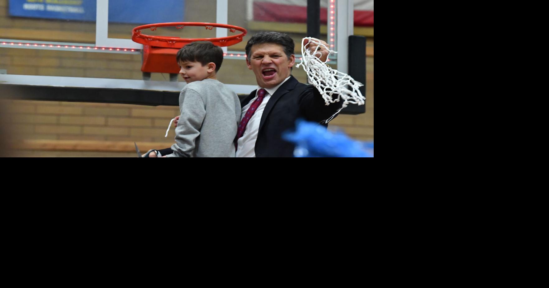 2A High School Basketball: Mark Morris makes bookends for Bakamus with ...