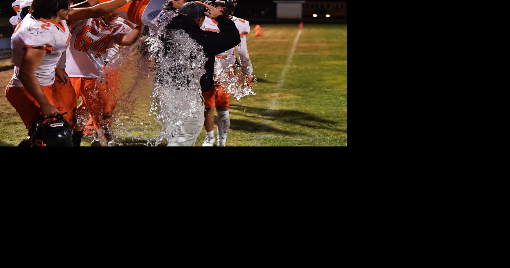 2B High School Football: Kalama creates 3-way tie for 2nd place with 36 ...