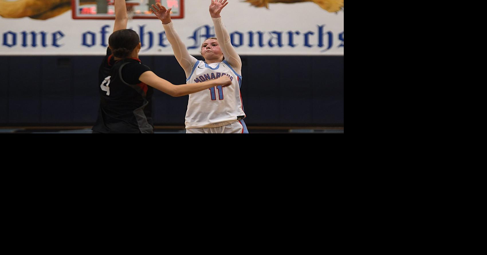 Monarchs take down Jills in girls basketball Wednesday