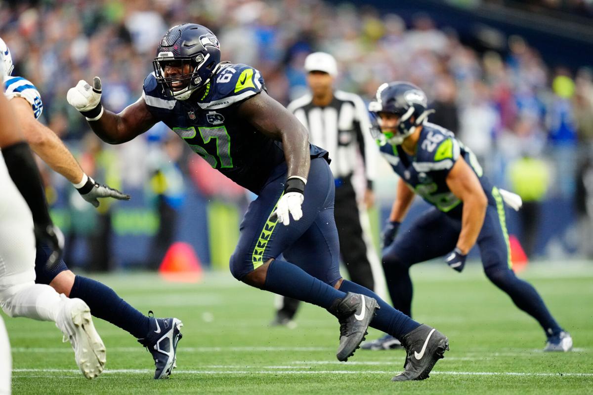Seahawks make tackle Charles Cross’ contract extension official