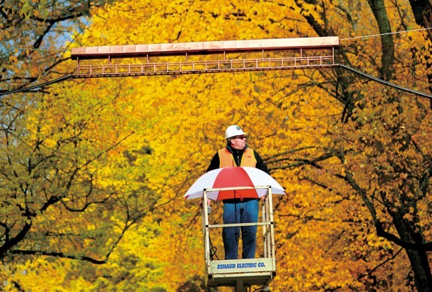 News Photos: New squirrel bridge