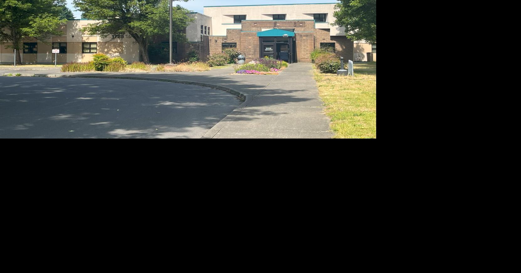 Tentative trial date set for suspect in Kelso mall attack