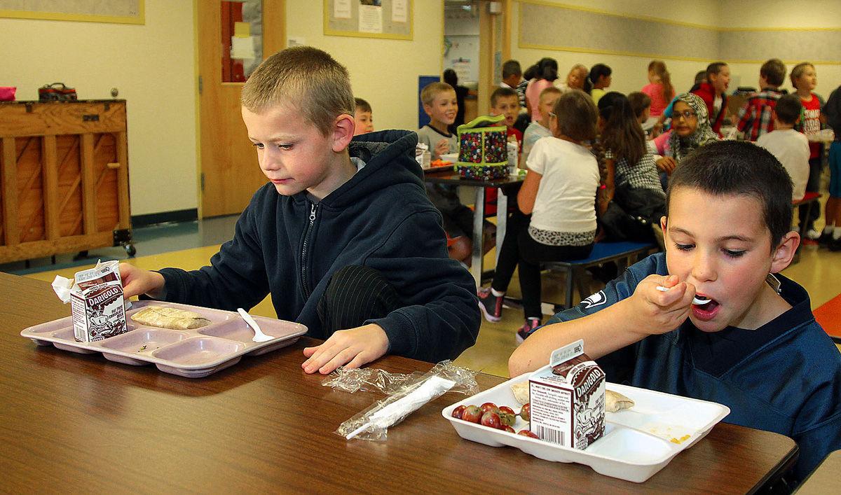 Federal grant to provide 4 years of free meals at Winlock schools