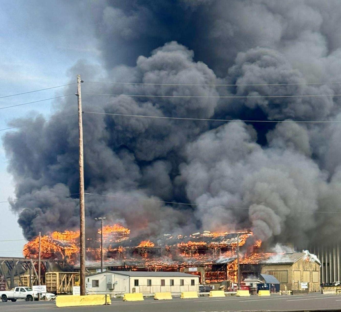 Fire reported at locomotive shop near Longview paper mill