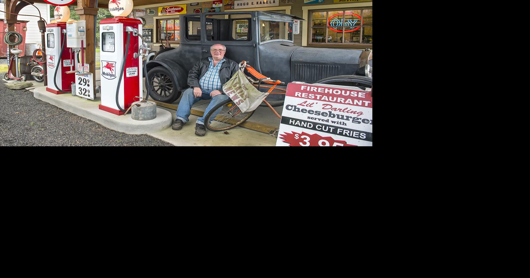 The Renegade Rooster pays tribute to Winlock