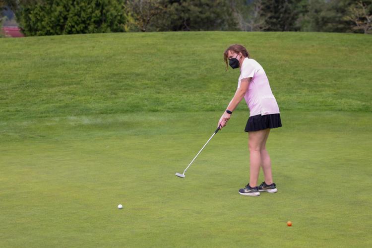 High School Girls Golf: Mark Morris edges Kelso on the links