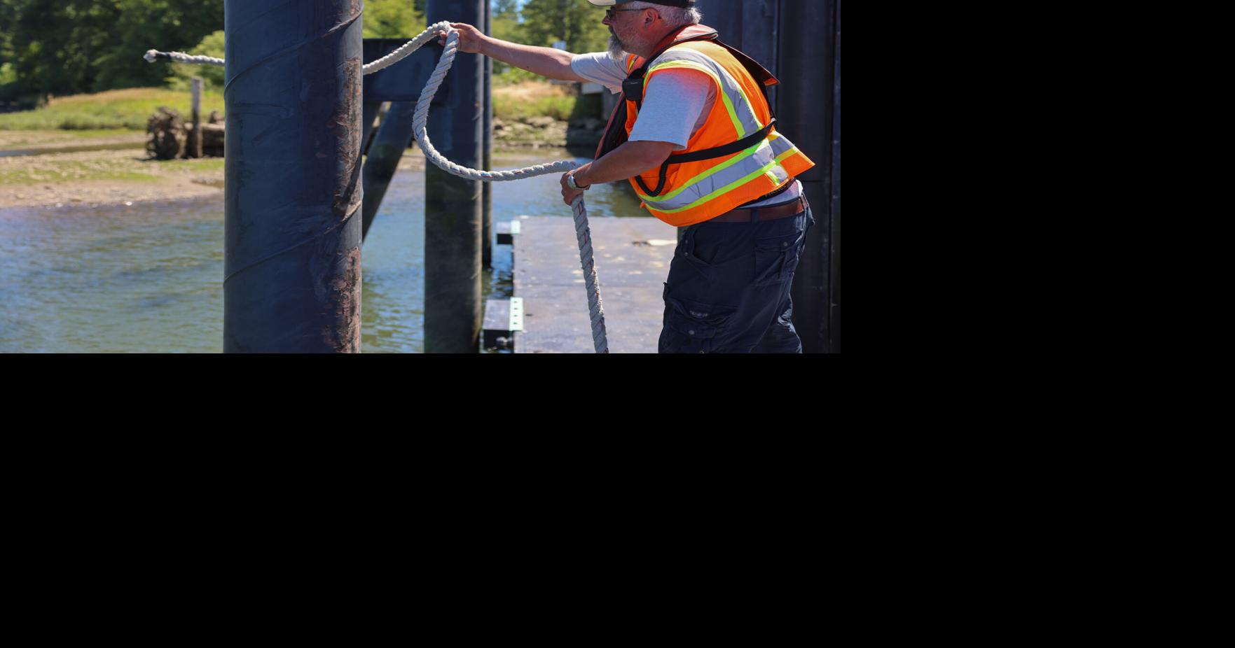 WA to cut Columbia River ferry funds