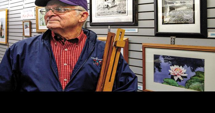 Spring exhibit opens at Kelso mall